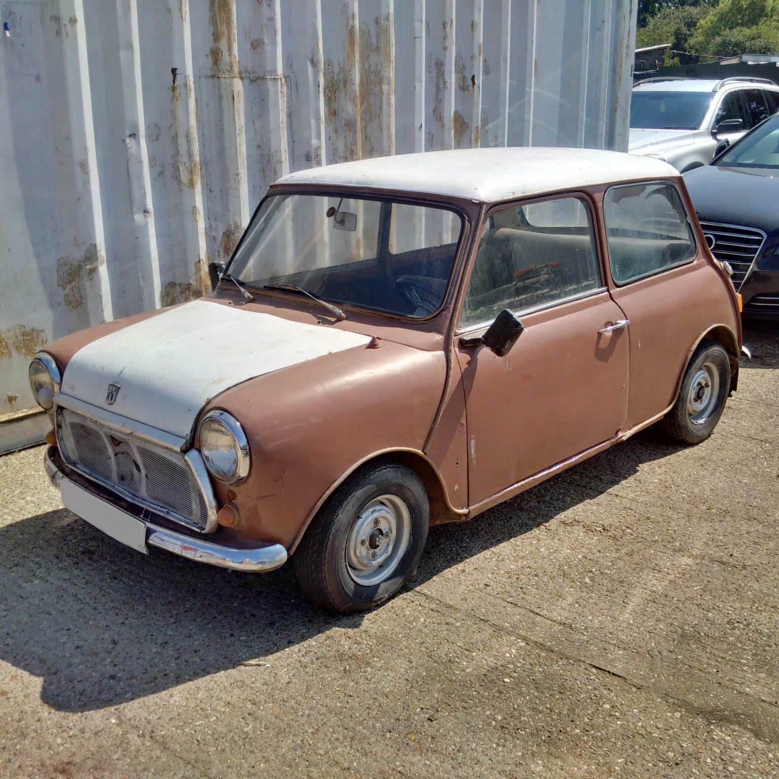 Left hand drive Austin Mini for restauration. Starts and runs. - Simply ...